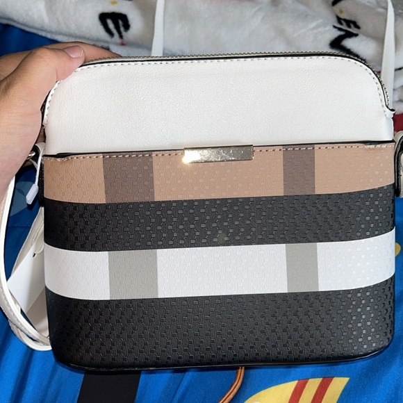 Le Bag | Bags | Nwt Le Bag Crossbody Bag | Poshmark